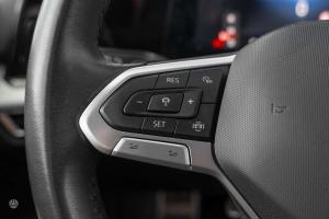 Black Volkswagen Golf 2024 in Vilnius, with an engine capacity of 1.97 L and mileage of 26 thousand km for 21450 €, photo 20 on AUTOMOTO.COM.LV