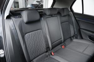 Black Volkswagen Golf 2025 in Riga, with an engine capacity of 2.00 L and mileage of 27 thousand km for 24990 €, photo 9 on AUTOMOTO.COM.LV