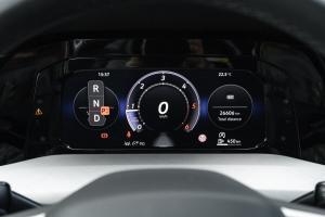 Black Volkswagen Golf 2025 in Riga, with an engine capacity of 2.00 L and mileage of 27 thousand km for 24990 €, photo 13 on AUTOMOTO.COM.LV