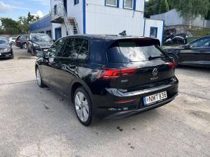 Melns Volkswagen Golf 2025 Kauņa, ar dzinēja tilpumu 1.50 L un nobraukumu 30 tūkst. km par 14800 €, foto 5 vietnē AUTOMOTO.COM.LV