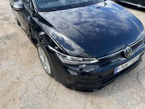 Melns Volkswagen Golf 2025 Kauņa, ar dzinēja tilpumu 1.50 L un nobraukumu 30 tūkst. km par 14800 €, foto 6 vietnē AUTOMOTO.COM.LV