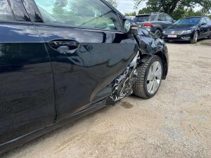 Melns Volkswagen Golf 2025 Kauņa, ar dzinēja tilpumu 1.50 L un nobraukumu 30 tūkst. km par 14800 €, foto 10 vietnē AUTOMOTO.COM.LV