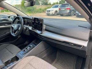 Melns Volkswagen Golf 2025 Kauņa, ar dzinēja tilpumu 1.50 L un nobraukumu 30 tūkst. km par 14800 €, foto 15 vietnē AUTOMOTO.COM.LV