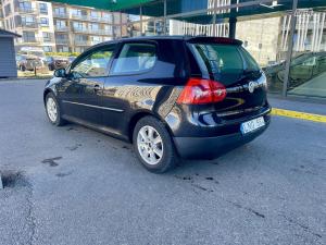 Black Volkswagen Golf 2004 in Vilnius, with an engine capacity of 1.90 L and mileage of 320 thousand km for 2500 €, photo 5 on AUTOMOTO.COM.LV