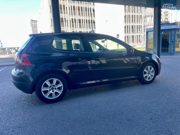 Black Volkswagen Golf 2004 in Vilnius, with an engine capacity of 1.90 L and mileage of 320 thousand km for 2500 €, photo 7 on AUTOMOTO.COM.LV