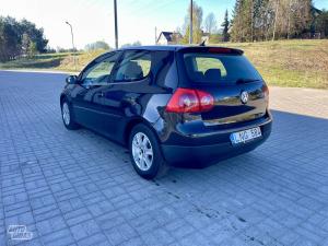 Black Volkswagen Golf 2004 in Vilnius, with an engine capacity of 1.90 L and mileage of 320 thousand km for 1500 €, photo 3 on AUTOMOTO.COM.LV