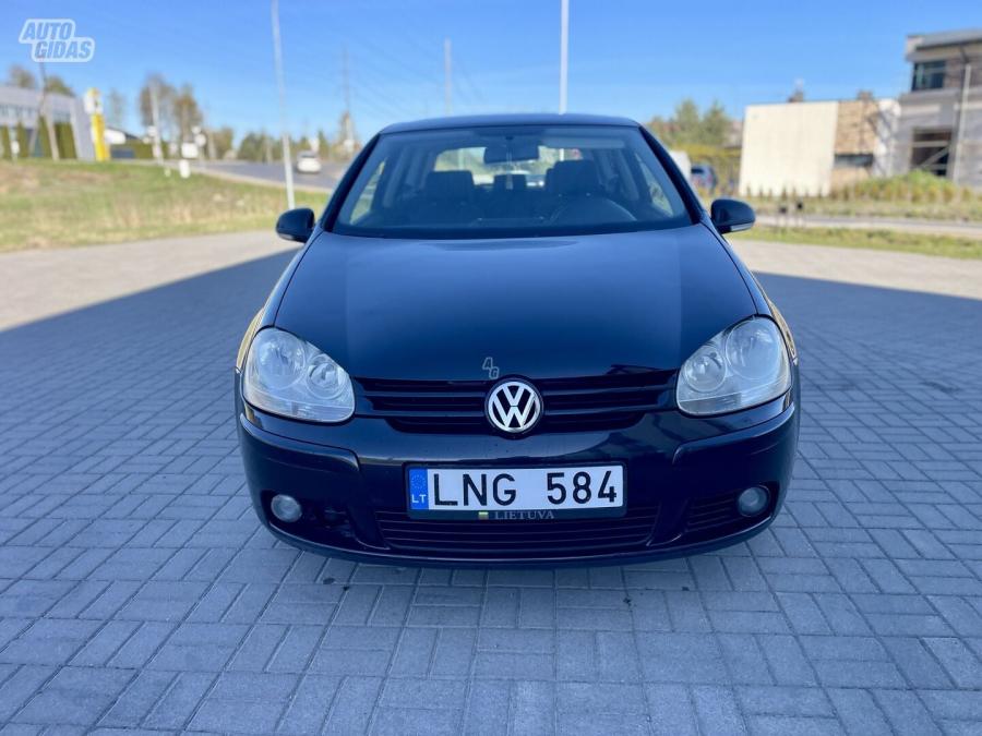 Black Volkswagen Golf 2004 in Vilnius, with an engine capacity of 1.90 L and mileage of 320 thousand km for 1500 €, photo 10 on AUTOMOTO.COM.LV