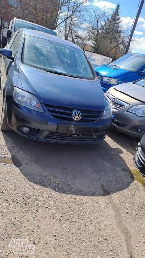 Black Volkswagen Golf 2006 in Vilnius, with an engine capacity of 1.90 L and mileage of 322 thousand km for 2850 €, photo 19 on AUTOMOTO.COM.LV
