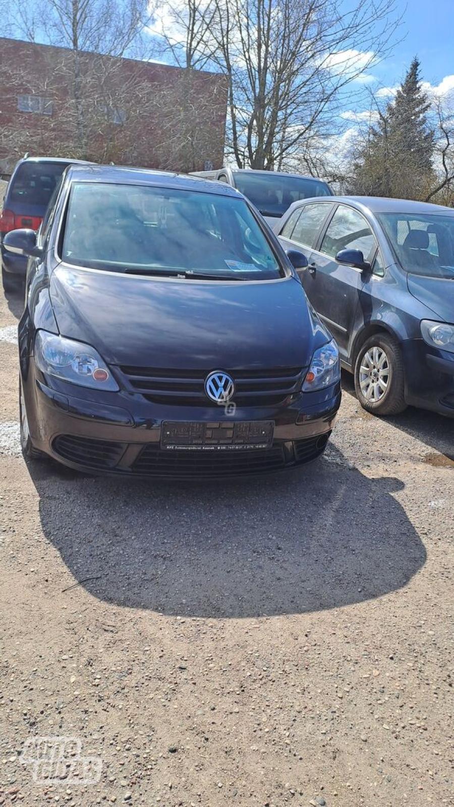 Black Volkswagen Golf 2006 in Vilnius, with an engine capacity of 1.90 L and mileage of 322 thousand km for 2850 €, photo 20 on AUTOMOTO.COM.LV