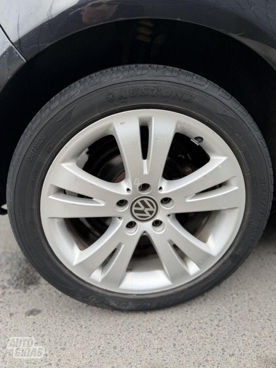 Melns Volkswagen Golf 2006 Kauņa, ar dzinēja tilpumu 2.00 L un nobraukumu 384 tūkst. km par 2350 €, foto 11 vietnē AUTOMOTO.COM.LV