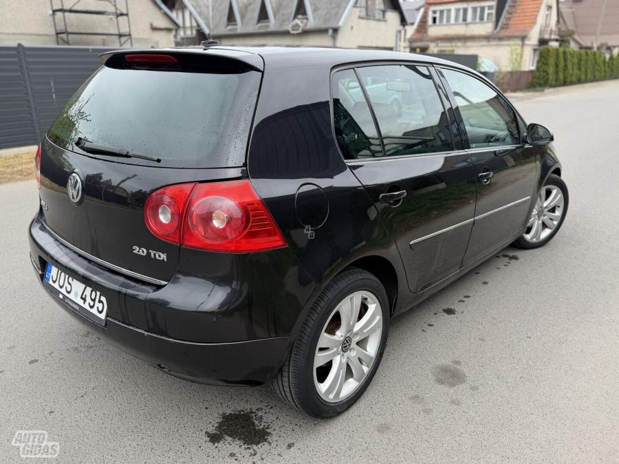 Melns Volkswagen Golf 2006 Kauņa, ar dzinēja tilpumu 2.00 L un nobraukumu 384 tūkst. km par 2320 €, foto 6 vietnē AUTOMOTO.COM.LV