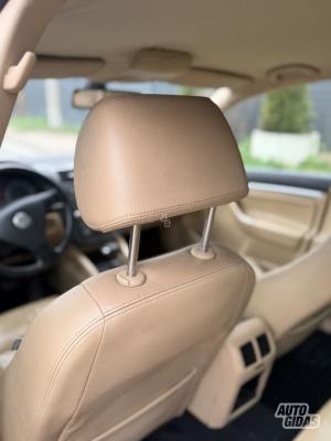 Melns Volkswagen Golf 2006 Kauņa, ar dzinēja tilpumu 2.00 L un nobraukumu 384 tūkst. km par 2320 €, foto 19 vietnē AUTOMOTO.COM.LV
