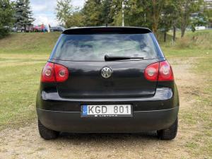 Melns Volkswagen Golf 2008 Viļņa, ar dzinēja tilpumu 1.90 L un nobraukumu 269 tūkst. km par 1850 €, foto 6 vietnē AUTOMOTO.COM.LV