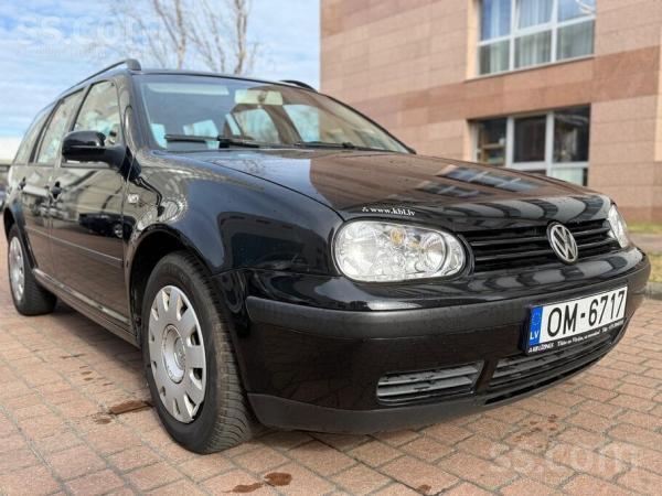 Melns Volkswagen Golf 2003 Rīga, ar dzinēja tilpumu 1.40 L un nobraukumu 0 tūkst. km par 2200 €, foto 1 vietnē AUTOMOTO.COM.LV