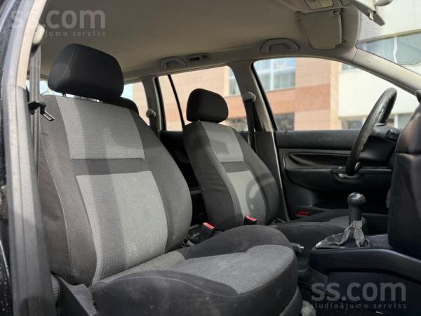 Melns Volkswagen Golf 2003 Rīga, ar dzinēja tilpumu 1.40 L un nobraukumu 0 tūkst. km par 2200 €, foto 7 vietnē AUTOMOTO.COM.LV