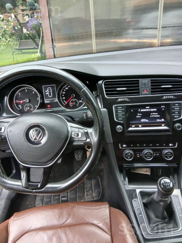 Melns Volkswagen Golf 2015 Rīga, ar dzinēja tilpumu 1.60 L un nobraukumu 274 tūkst. km par 6400 €, foto 6 vietnē AUTOMOTO.COM.LV