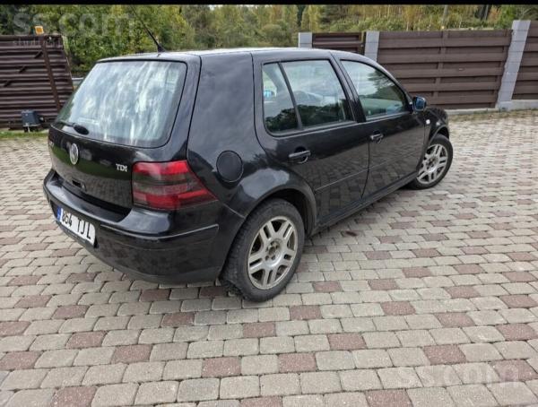 Black Volkswagen Golf 2001 in Valka, with an engine capacity of 1.90 L and mileage of 365 thousand km for 1250 €, photo 10 on AUTOMOTO.COM.LV