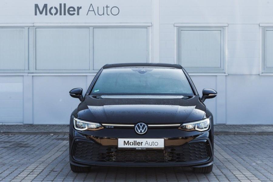 Melns Volkswagen Golf 2021 Ventspils, ar dzinēja tilpumu 1.40 L un nobraukumu 100 tūkst. km par 20000 €, foto 9 vietnē AUTOMOTO.COM.LV