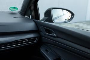 Melns Volkswagen Golf 2021 Ventspils, ar dzinēja tilpumu 1.40 L un nobraukumu 100 tūkst. km par 20000 €, foto 33 vietnē AUTOMOTO.COM.LV