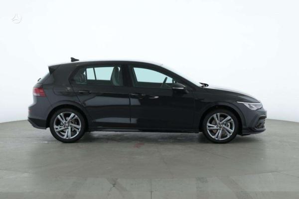 Melns Volkswagen Golf 2024 Viļņa, ar dzinēja tilpumu 1.98 L un nobraukumu 11 tūkst. km par 24990 €, foto 6 vietnē AUTOMOTO.COM.LV