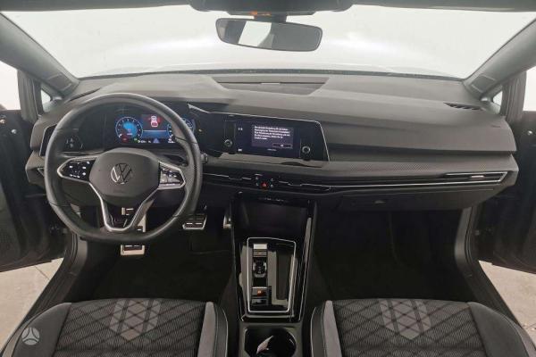 Melns Volkswagen Golf 2024 Viļņa, ar dzinēja tilpumu 1.98 L un nobraukumu 11 tūkst. km par 24990 €, foto 9 vietnē AUTOMOTO.COM.LV