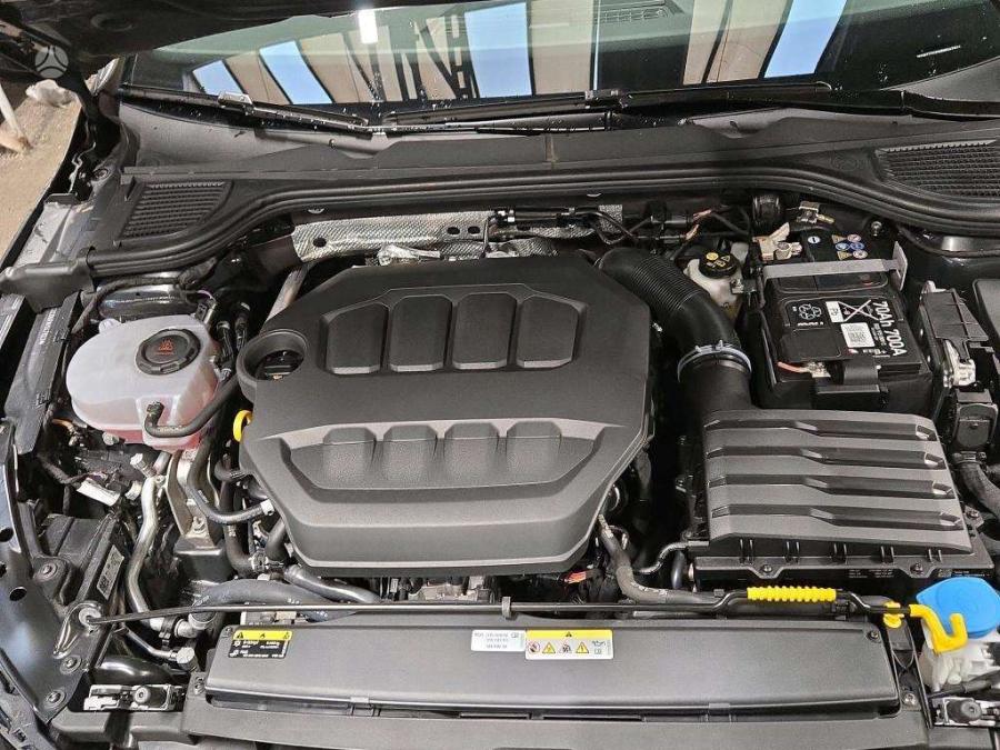 Melns Volkswagen Golf 2024 Viļņa, ar dzinēja tilpumu 1.98 L un nobraukumu 11 tūkst. km par 24990 €, foto 14 vietnē AUTOMOTO.COM.LV