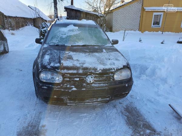 Black Volkswagen Golf 1999 in Vilnius, with an engine capacity of 1.90 L and mileage of 351 thousand km for 370 €, photo 3 on AUTOMOTO.COM.LV