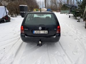 Black Volkswagen Golf 2000 in Siauliai, with an engine capacity of 1.90 L and mileage of 294 thousand km for 950 €, photo 5 on AUTOMOTO.COM.LV