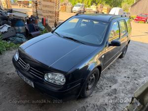 Black Volkswagen Golf 2000 in Viljandi, with an engine capacity of 1.60 L and mileage of 176 thousand km for 400 €, photo 4 on AUTOMOTO.COM.LV