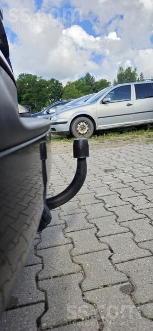 Black Volkswagen Golf 2000 in Valmiera, with an engine capacity of 1.90 L and mileage of 312 thousand km for 1100 €, photo 12 on AUTOMOTO.COM.LV