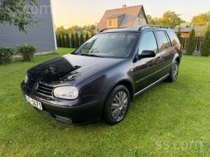 Melns Volkswagen Golf 2000 Valmiera, ar dzinēja tilpumu 1.90 L un nobraukumu 312 tūkst. km par 1750 €, foto  vietnē AUTOMOTO.COM.LV