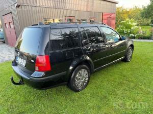 Melns Volkswagen Golf 2000 Valmiera, ar dzinēja tilpumu 1.90 L un nobraukumu 312 tūkst. km par 1750 €, foto 5 vietnē AUTOMOTO.COM.LV