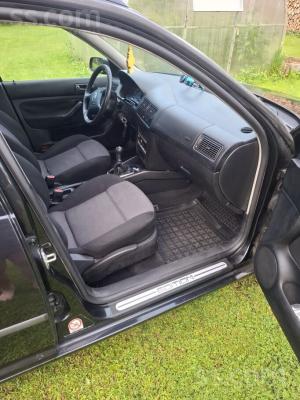 Black Volkswagen Golf 2000 in Aizkraukle, with an engine capacity of 1.90 L and mileage of 467 thousand km for 1000 €, photo 13 on AUTOMOTO.COM.LV