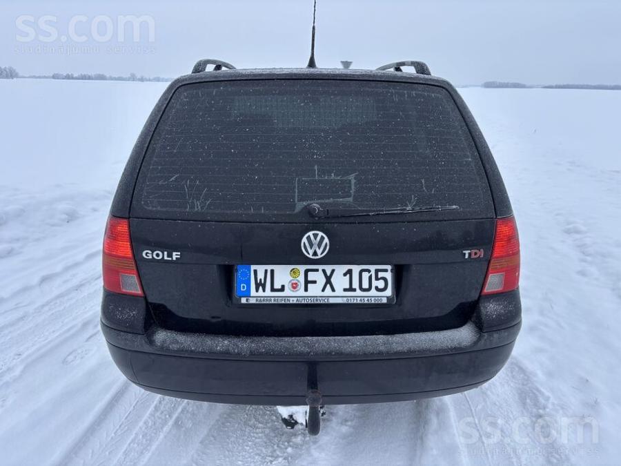 Black Volkswagen Golf 2001 in Bauska, with an engine capacity of 1.90 L and mileage of 316 thousand km for 1650 €, photo 8 on AUTOMOTO.COM.LV