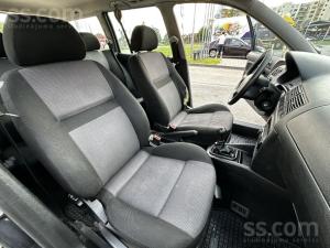 Black Volkswagen Golf 2001 in Riga, with an engine capacity of 1.90 L and mileage of 317 thousand km for 1050 €, photo 6 on AUTOMOTO.COM.LV