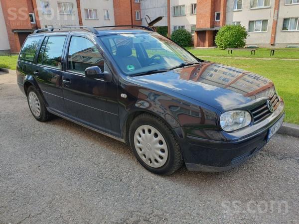 Melns Volkswagen Golf 2001 Balvi, ar dzinēja tilpumu 2.00 L un nobraukumu 270 tūkst. km par 1500 €, foto 4 vietnē AUTOMOTO.COM.LV