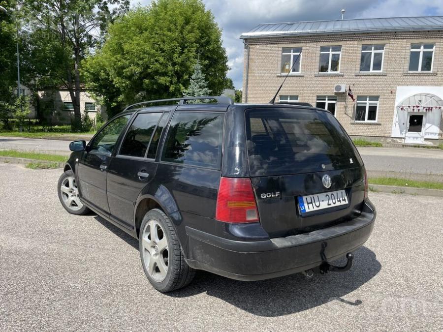 Black Volkswagen Golf 2002 in Preili, with an engine capacity of 1.90 L and mileage of 0 thousand km for 1950 €, photo 4 on AUTOMOTO.COM.LV