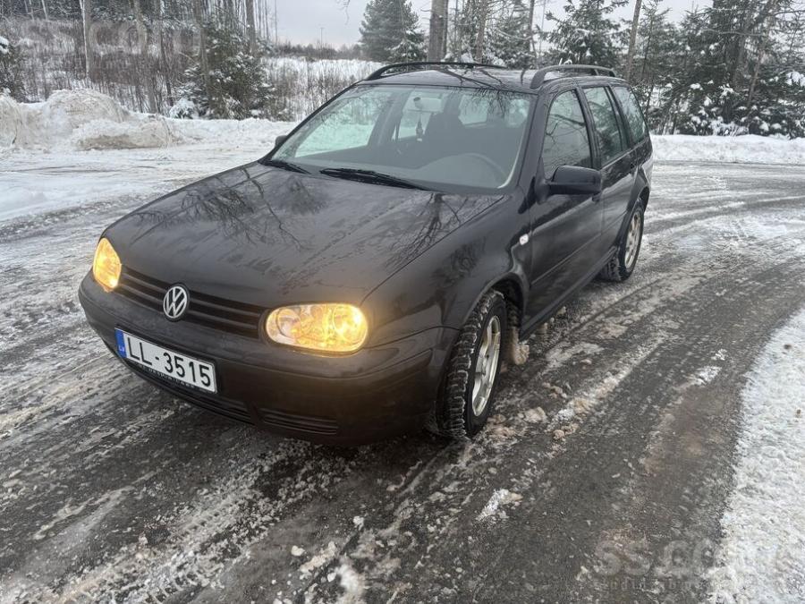 Black Volkswagen Golf 2002 in Aluksne, with an engine capacity of 1.90 L and mileage of 322 thousand km for 1650 €, photo 1 on AUTOMOTO.COM.LV