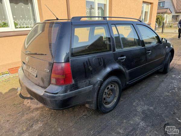 Black Volkswagen Golf 2002 in Varena, with an engine capacity of 1.90 L and mileage of 426 thousand km for 800 €, photo 3 on AUTOMOTO.COM.LV