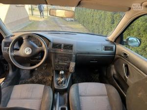 Melns Volkswagen Golf 2002 Varėna, ar dzinēja tilpumu 1.90 L un nobraukumu 426 tūkst. km par 800 €, foto 6 vietnē AUTOMOTO.COM.LV