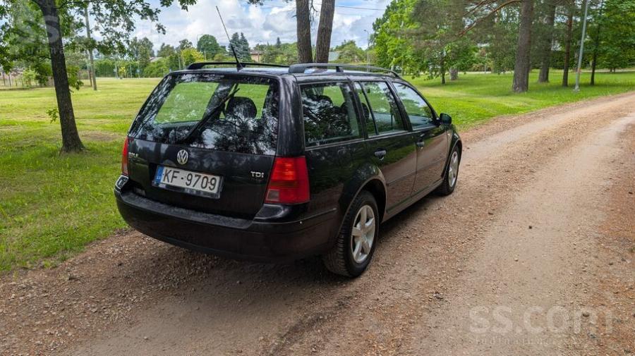 Melns Volkswagen Golf 2002 Ogre, ar dzinēja tilpumu 1.90 L un nobraukumu 280 tūkst. km par 850 €, foto 4 vietnē AUTOMOTO.COM.LV