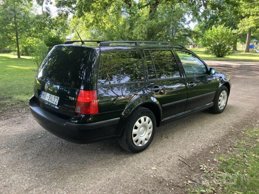 Melns Volkswagen Golf 2002 Jelgava, ar dzinēja tilpumu 1.90 L un nobraukumu 332 tūkst. km par 1390 €, foto 5 vietnē AUTOMOTO.COM.LV