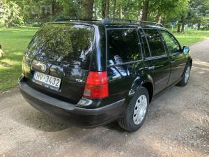 Melns Volkswagen Golf 2002 Jelgava, ar dzinēja tilpumu 1.90 L un nobraukumu 332 tūkst. km par 1390 €, foto 12 vietnē AUTOMOTO.COM.LV