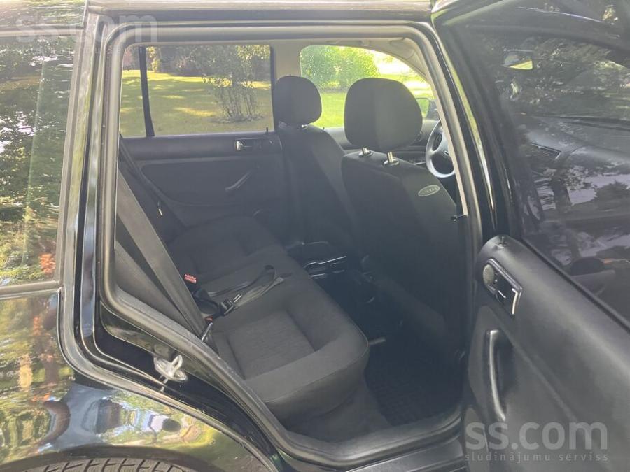 Melns Volkswagen Golf 2002 Jelgava, ar dzinēja tilpumu 1.90 L un nobraukumu 332 tūkst. km par 1390 €, foto 16 vietnē AUTOMOTO.COM.LV