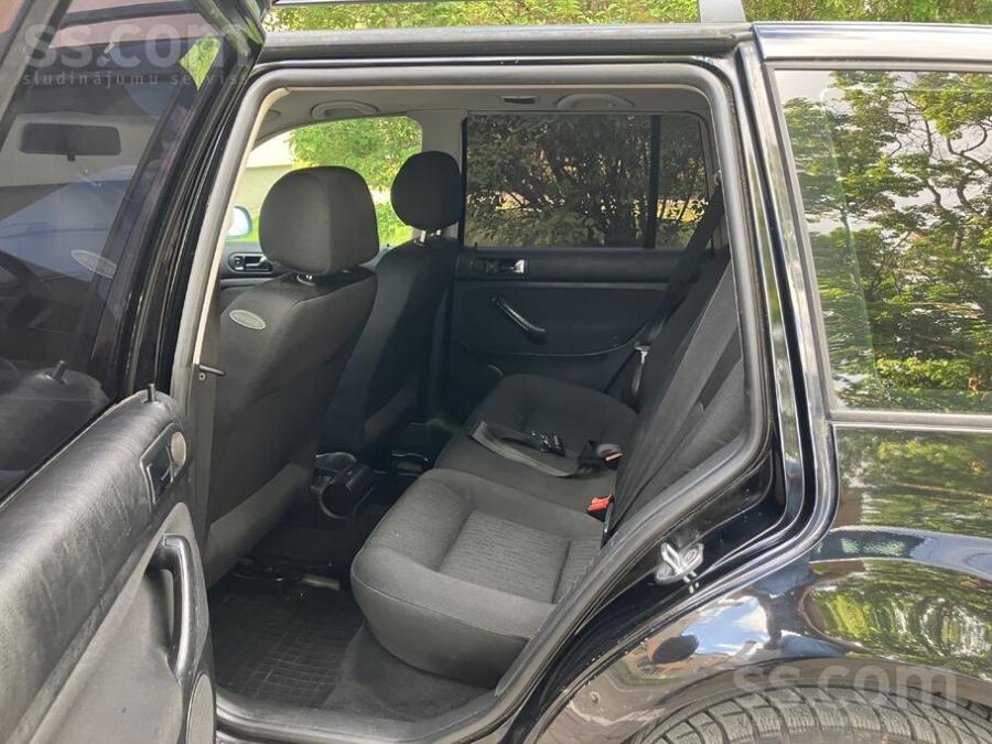 Melns Volkswagen Golf 2002 Jelgava, ar dzinēja tilpumu 1.90 L un nobraukumu 332 tūkst. km par 1390 €, foto 19 vietnē AUTOMOTO.COM.LV