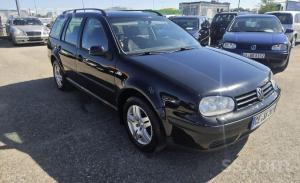 Melns Volkswagen Golf 2002 Bauska, ar dzinēja tilpumu 1.90 L un nobraukumu 300 tūkst. km par 2590 €, foto  vietnē AUTOMOTO.COM.LV