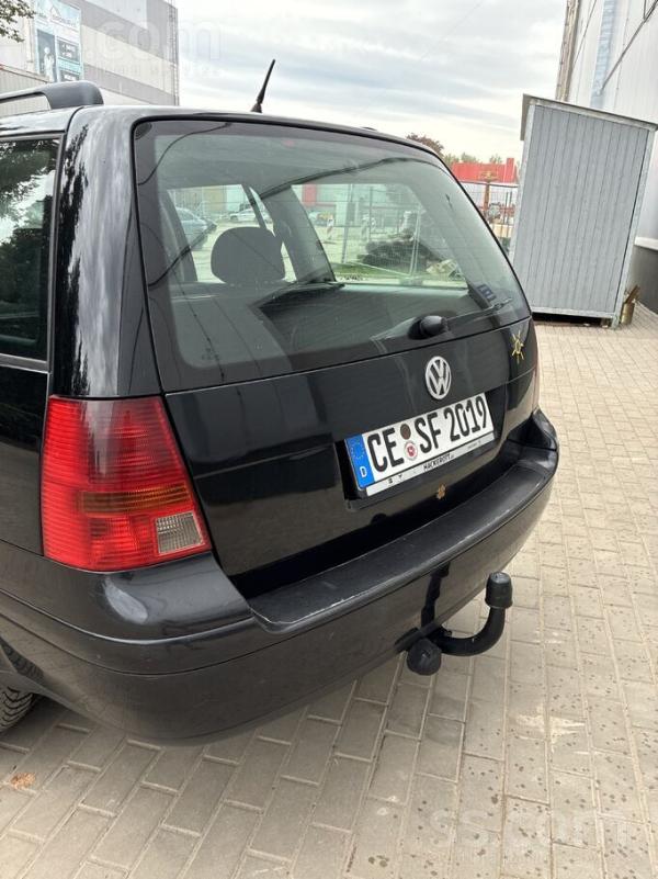 Melns Volkswagen Golf 2002 Rīga, ar dzinēja tilpumu 1.90 L un nobraukumu 291 tūkst. km par 2450 €, foto 8 vietnē AUTOMOTO.COM.LV