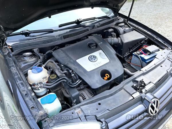 Melns Volkswagen Golf 2003 Tallina, ar dzinēja tilpumu 1.90 L un nobraukumu 400 tūkst. km par 999 €, foto 7 vietnē AUTOMOTO.COM.LV