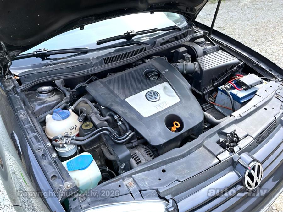 Black Volkswagen Golf 2003 in Tallinn, with an engine capacity of 1.90 L and mileage of 400 thousand km for 999 €, photo 8 on AUTOMOTO.COM.LV