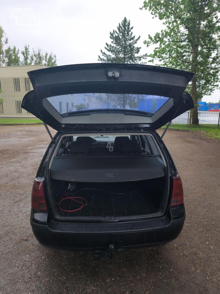 Melns Volkswagen Golf 2003 Raseiniai, ar dzinēja tilpumu 1.90 L un nobraukumu 247 tūkst. km par 1950 €, foto 11 vietnē AUTOMOTO.COM.LV